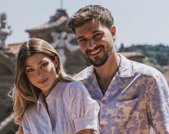 Andrea Zelletta e Natalia Paragoni nessun tradimento: "Era solo lavoro" | FOTO • TAG24