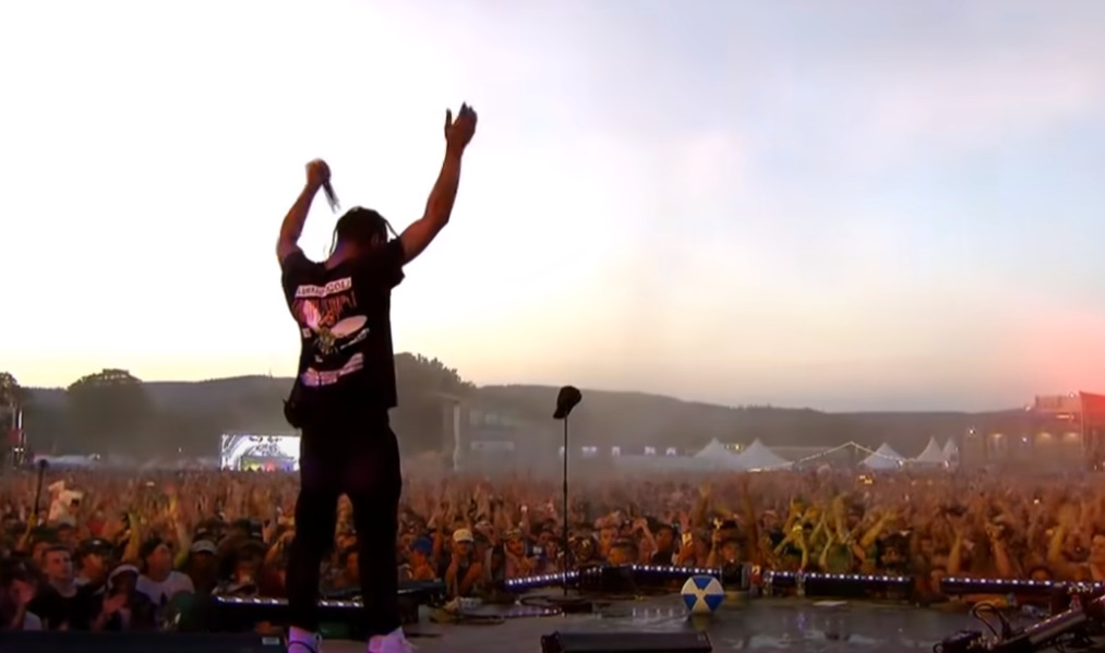 Quante persone ci saranno al concerto di Travis Scott a Roma? Come ...