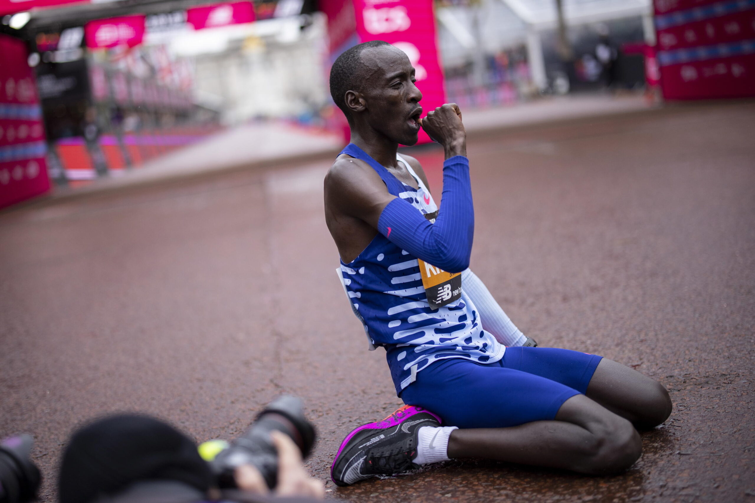 Maratona maschile: Kelvin Kiptum sigla il nuovo record mondiale