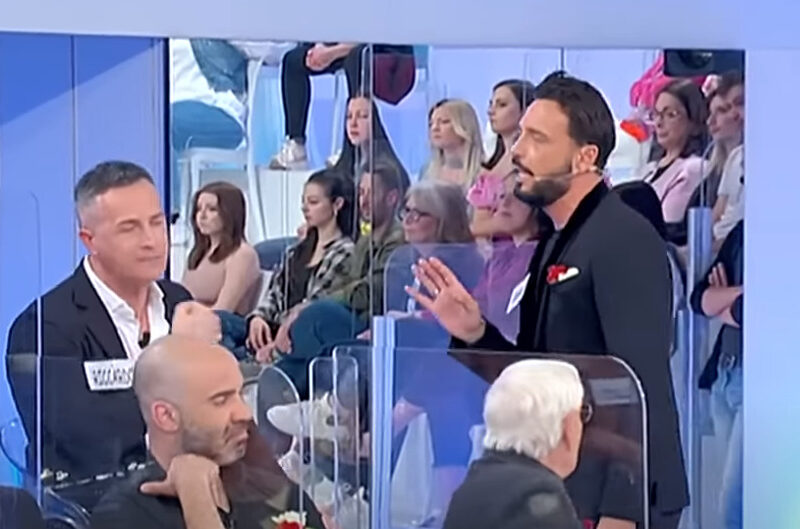 Uomini e Donne, Riccardo Guarnieri si è fidanzato: lo scatto in dolce ...