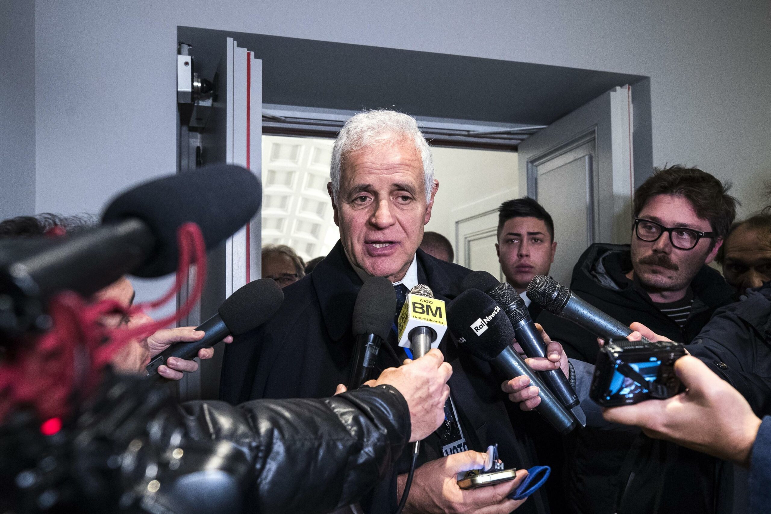 Fine pena per Roberto Formigoni: "Rientro in politica? Voglio prima ...