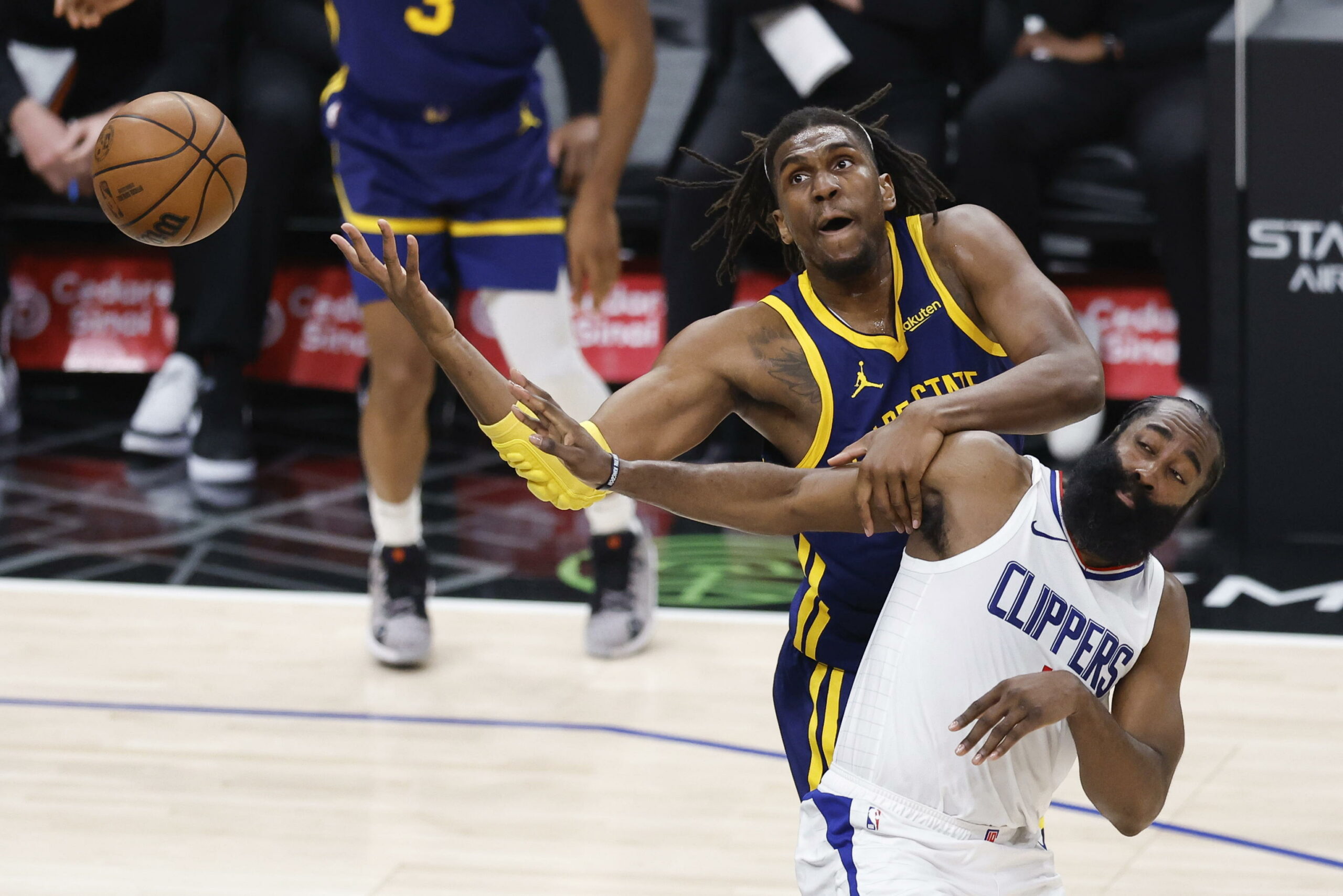 Nba, ottava vittoria consecutiva per i Clippers: Harden segna 35 punti ...