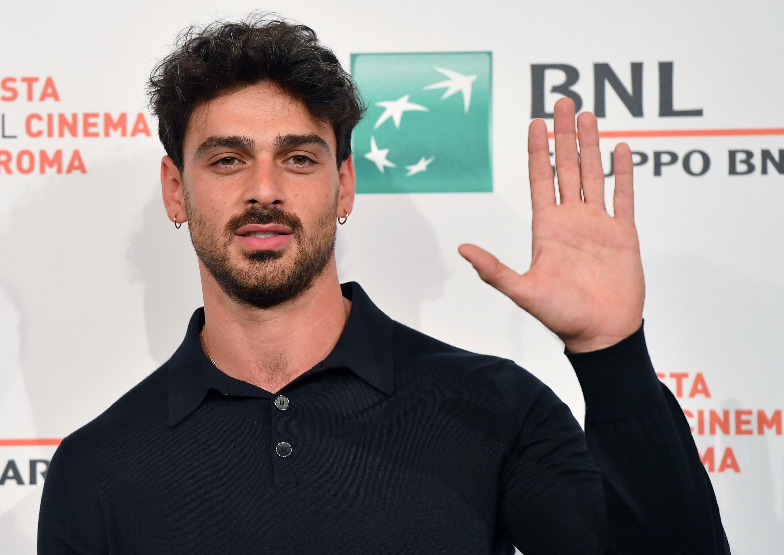 Michele Morrone: età, moglie, figli e dove vive l'attore
