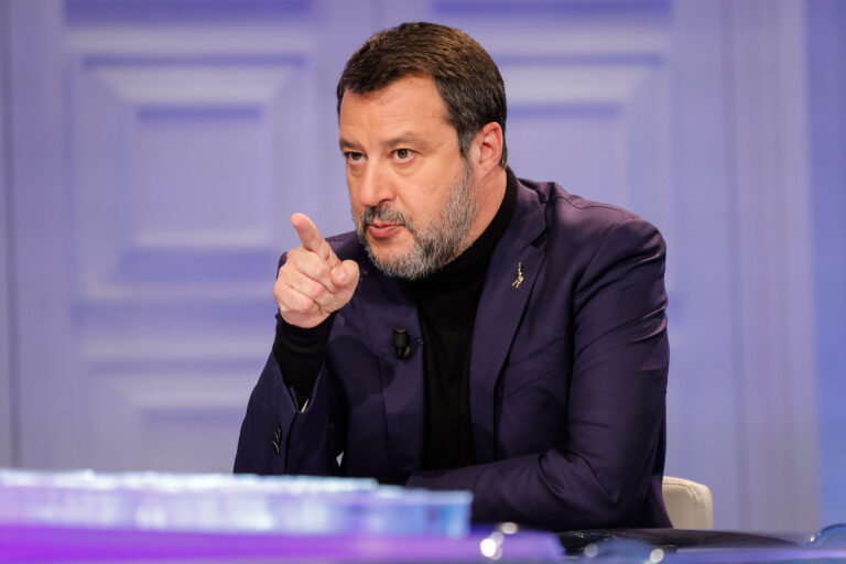 Il Veneto è la linea del Piave leghista: Matteo Salvini stoppa Giorgia ...