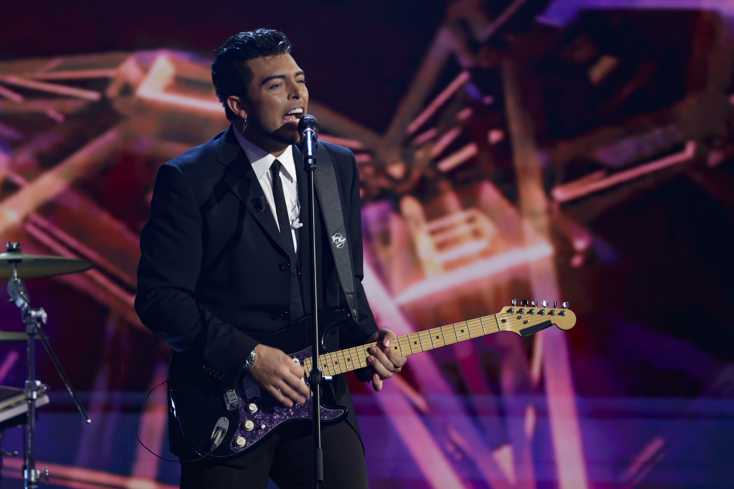 Stash: età, compagna, figlie e dove vive il cantante dei The Kolors