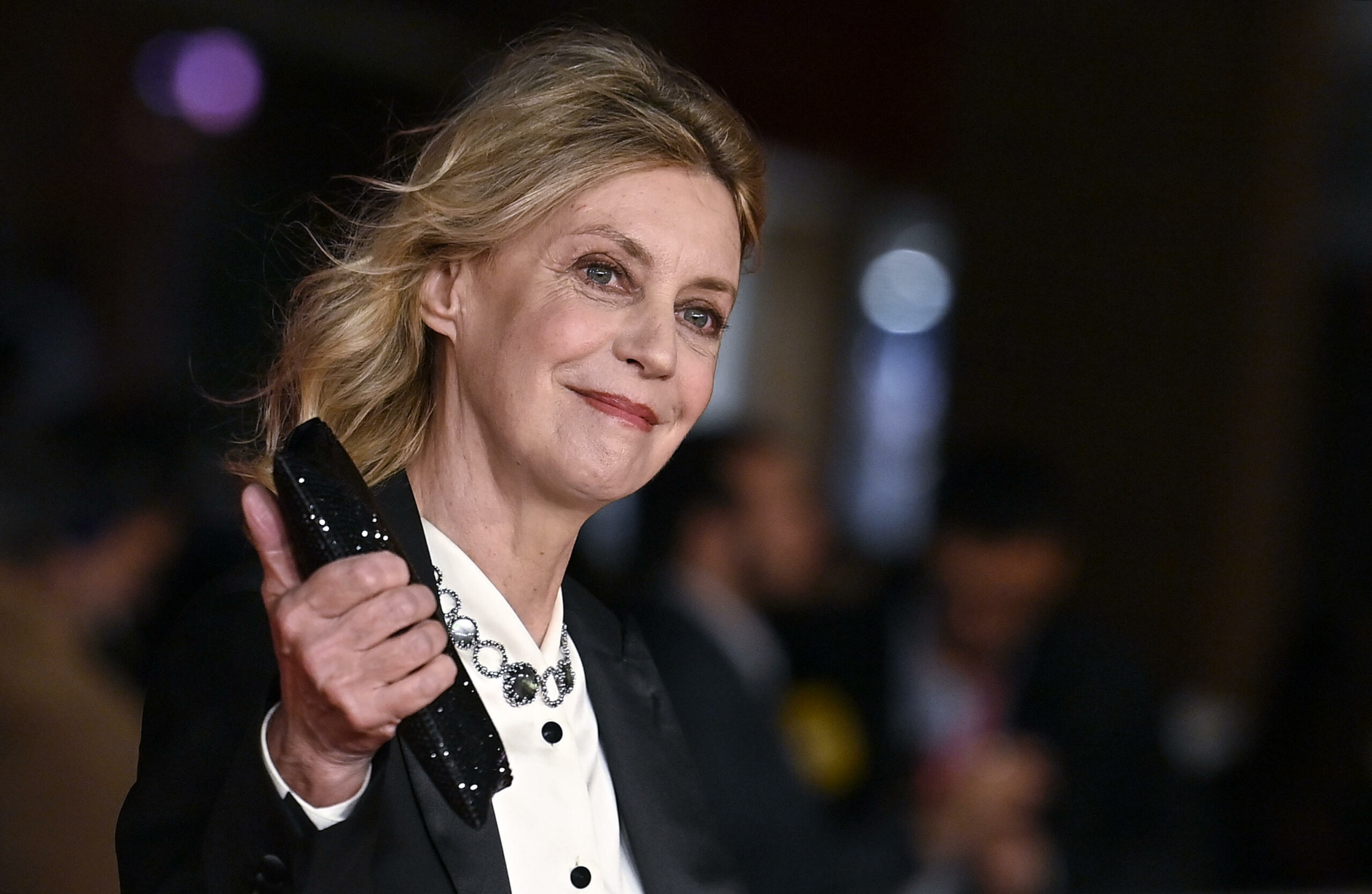 "Volare", quando esce e di cosa parla il film di Margherita Buy? Trama ...