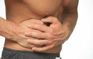 Cosa fare con una costola incrinata, quali sono i sintomi e quanto ...