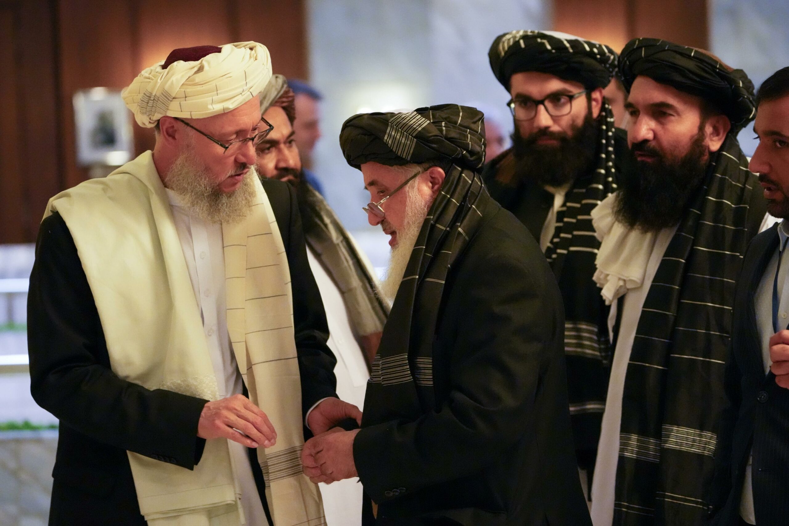 Afghanistan, talebani per la prima volta rivelano che due cittadini Usa ...