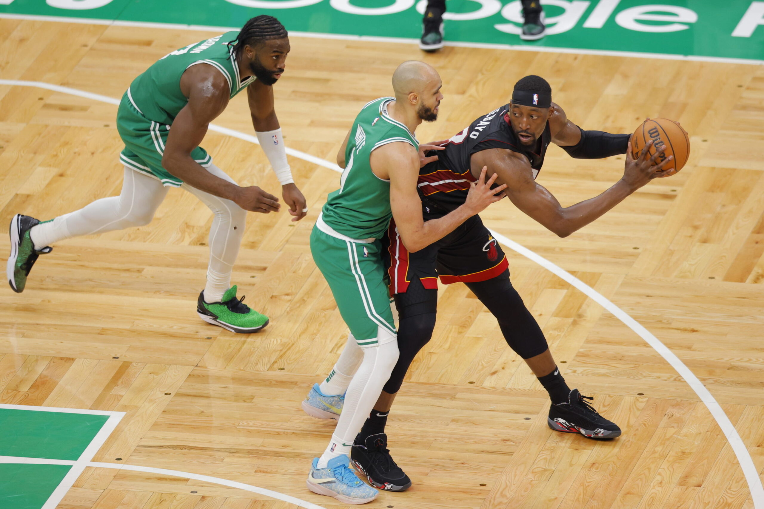 NBA, Miami vince a Boston nel segno di Herro. I Thunder battono i ...