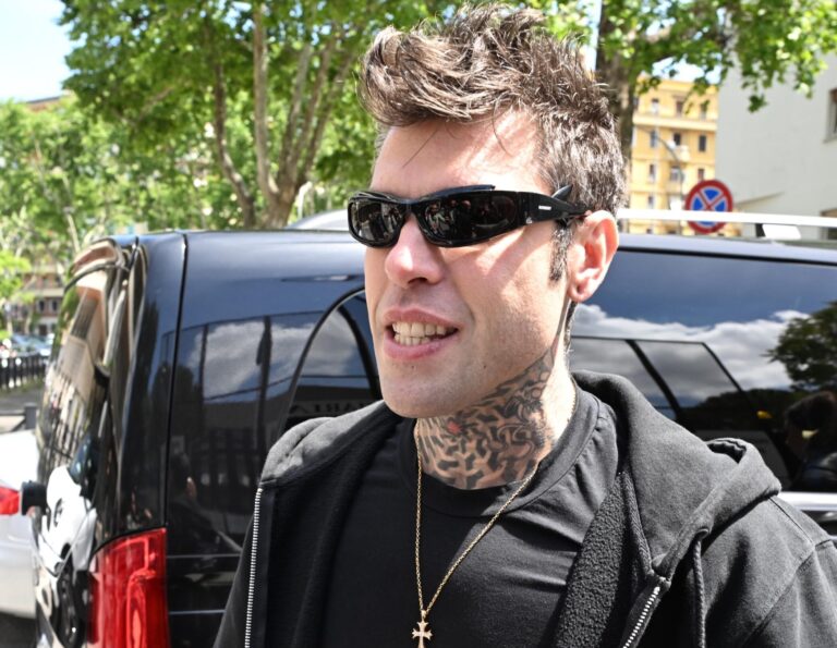 Fedez ha problemi di salute? La risposta del rapper su Instagram: "Sto ...