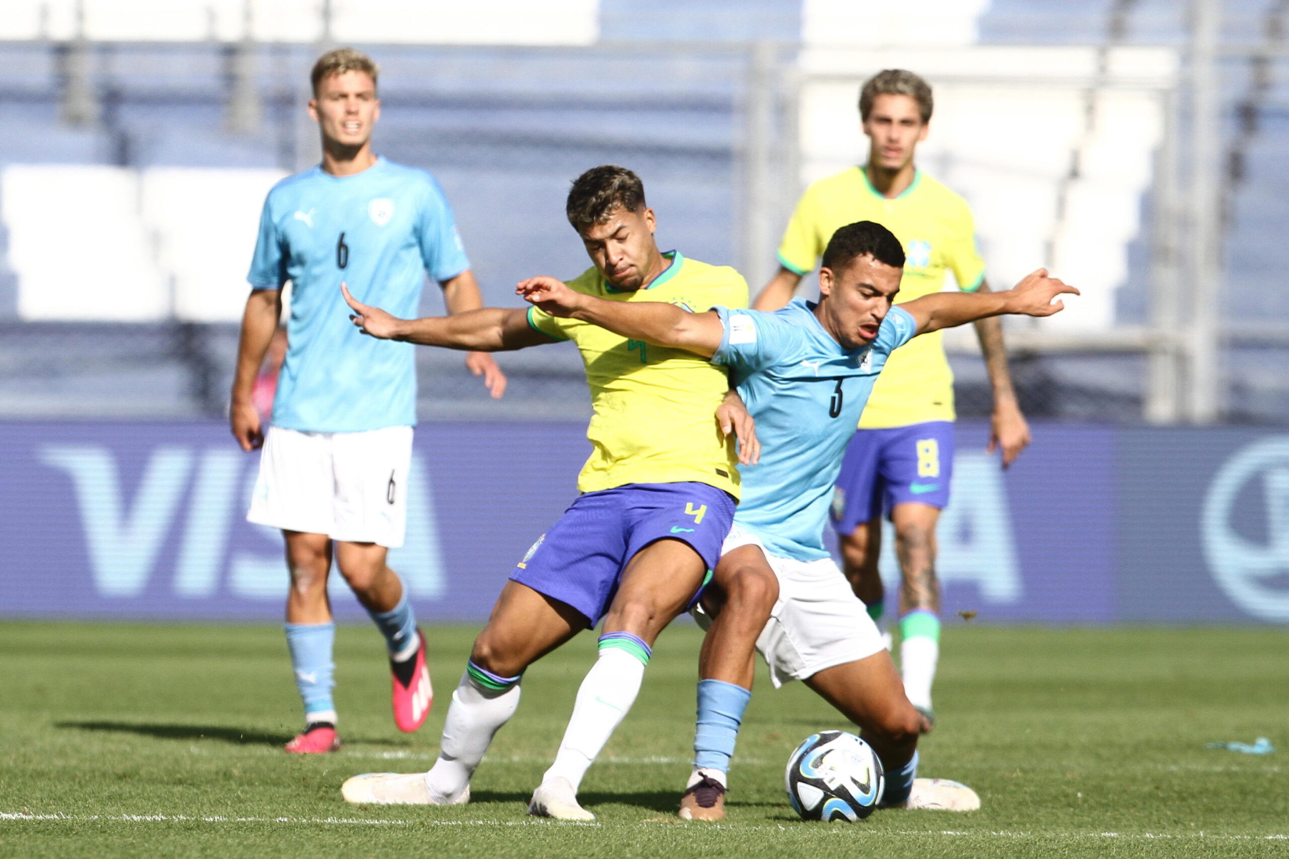 Chi è Robert Renan? Età, ruolo, caratteristiche tecniche e carriera del ...