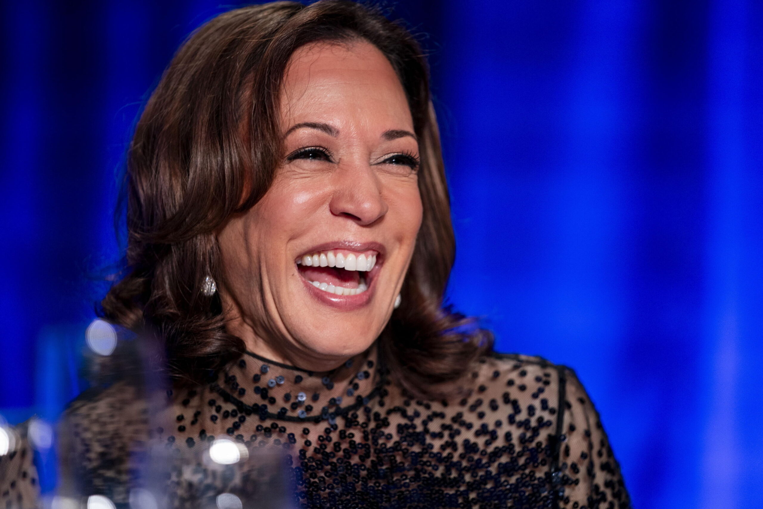 Elezioni Usa 2024, com'è la risata di Kamala Harris? Trump la deride ...