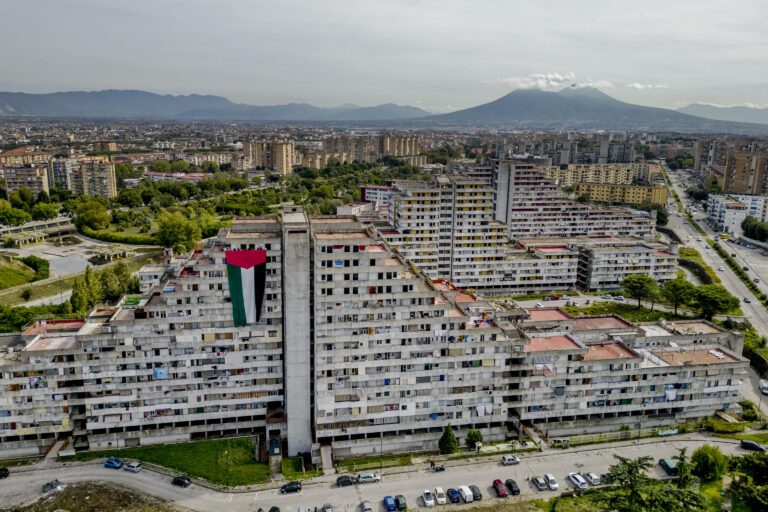 Cosa sono le vele di Scampia e cosa rappresentano? Quante ne sono state ...