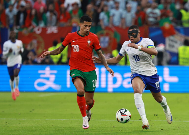 Cancelo si trasferisce all’Al Hilal: quale sarà lo stipendio del ...