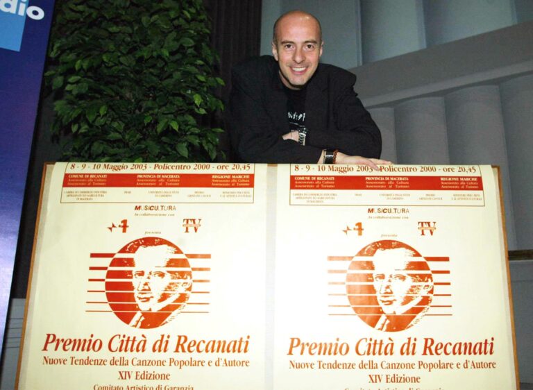 Addio a Massimo Cotto: causa morte, età, moglie, figli e carriera del ...