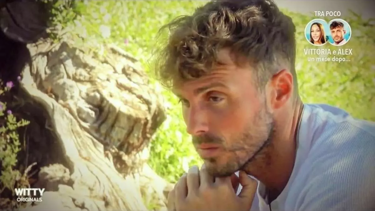 Temptation Island: Alex Petri bacia Marta Moretti, il video pubblicato ...