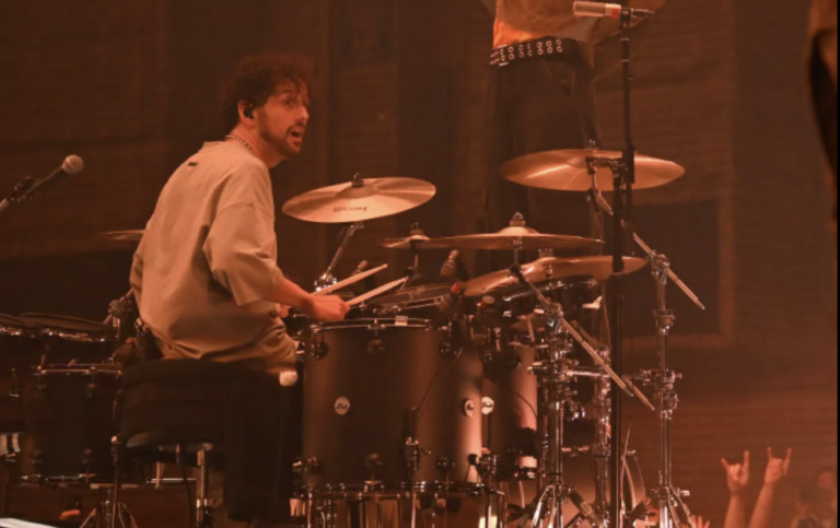 Chi è Colin Brittain, il nuovo batterista dei Linkin Park: età, moglie ...