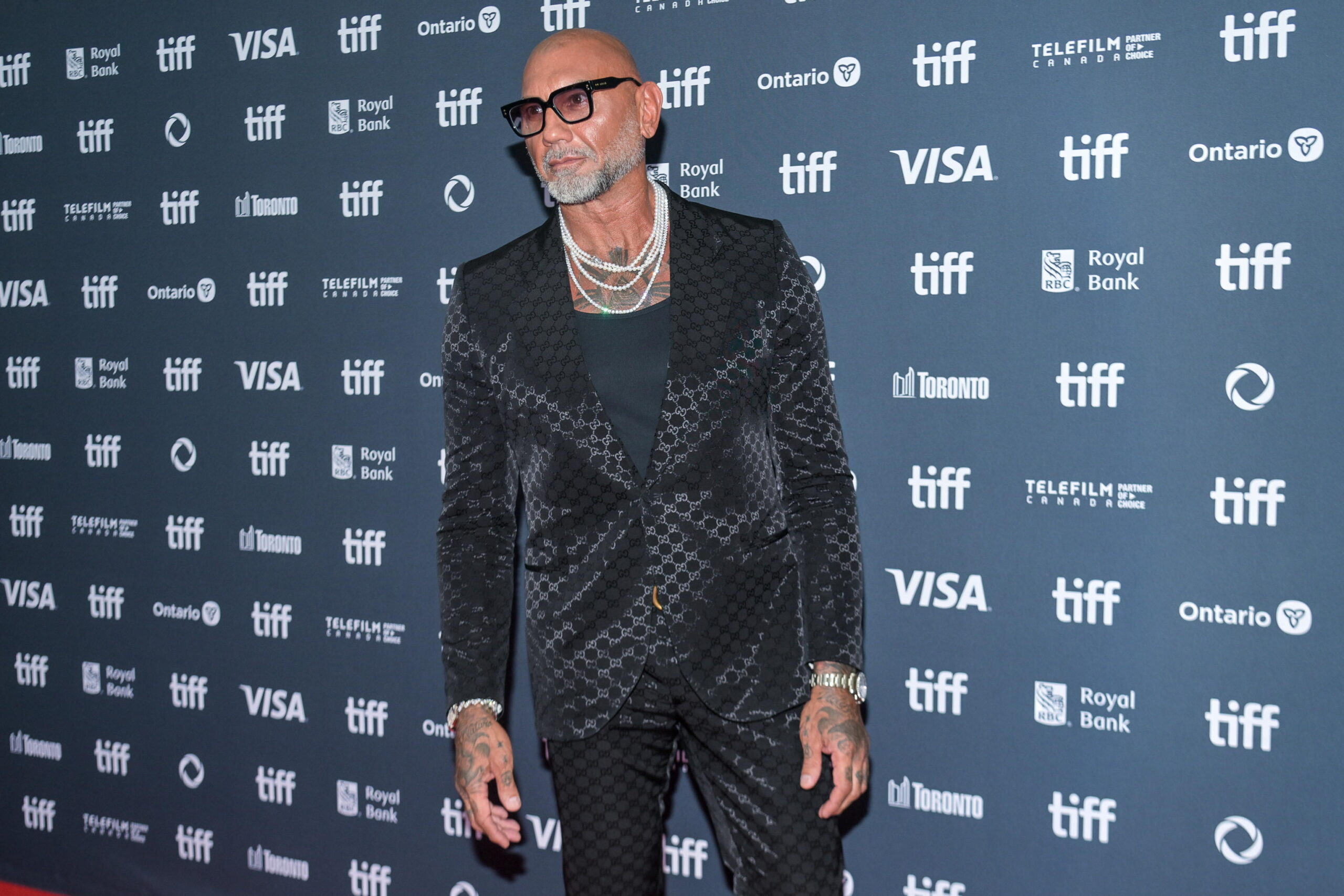 Dave Bautista che fisico! Dimagrito dopo l'addio al wrestling: "Ora mi ...