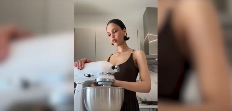 Chi è Nara Smith? La modella fa video Asmr mentre cucina in abito da ...