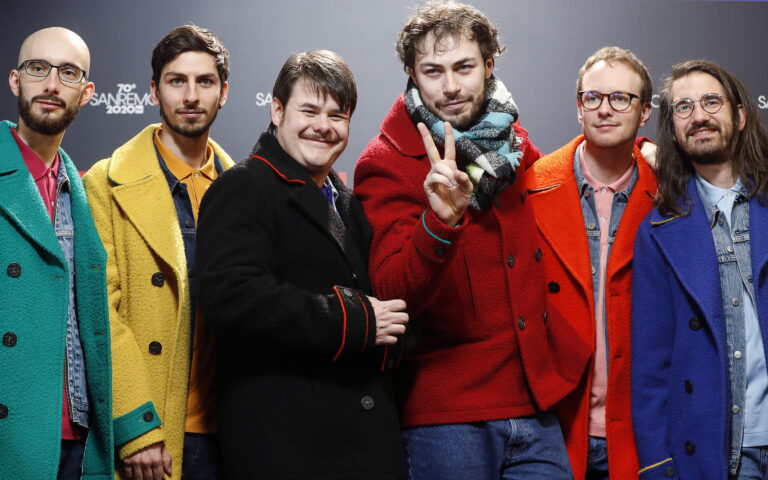 I Pinguini Tattici Nucleari tornano con un nuovo album: l’annuncio di ...