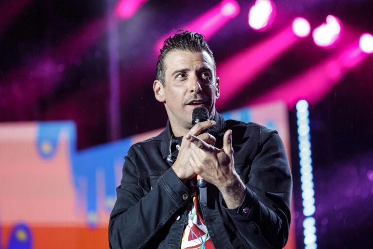 Francesco Gabbani annuncia due nuove date per il tour del 2025: il ...
